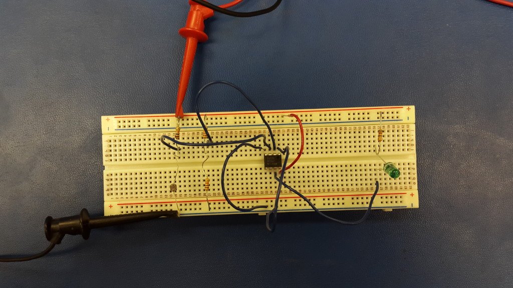 Darkness Controlled Light – ElectronX Lab